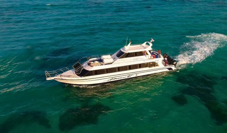 Arthamas Express – Fast Boats Service